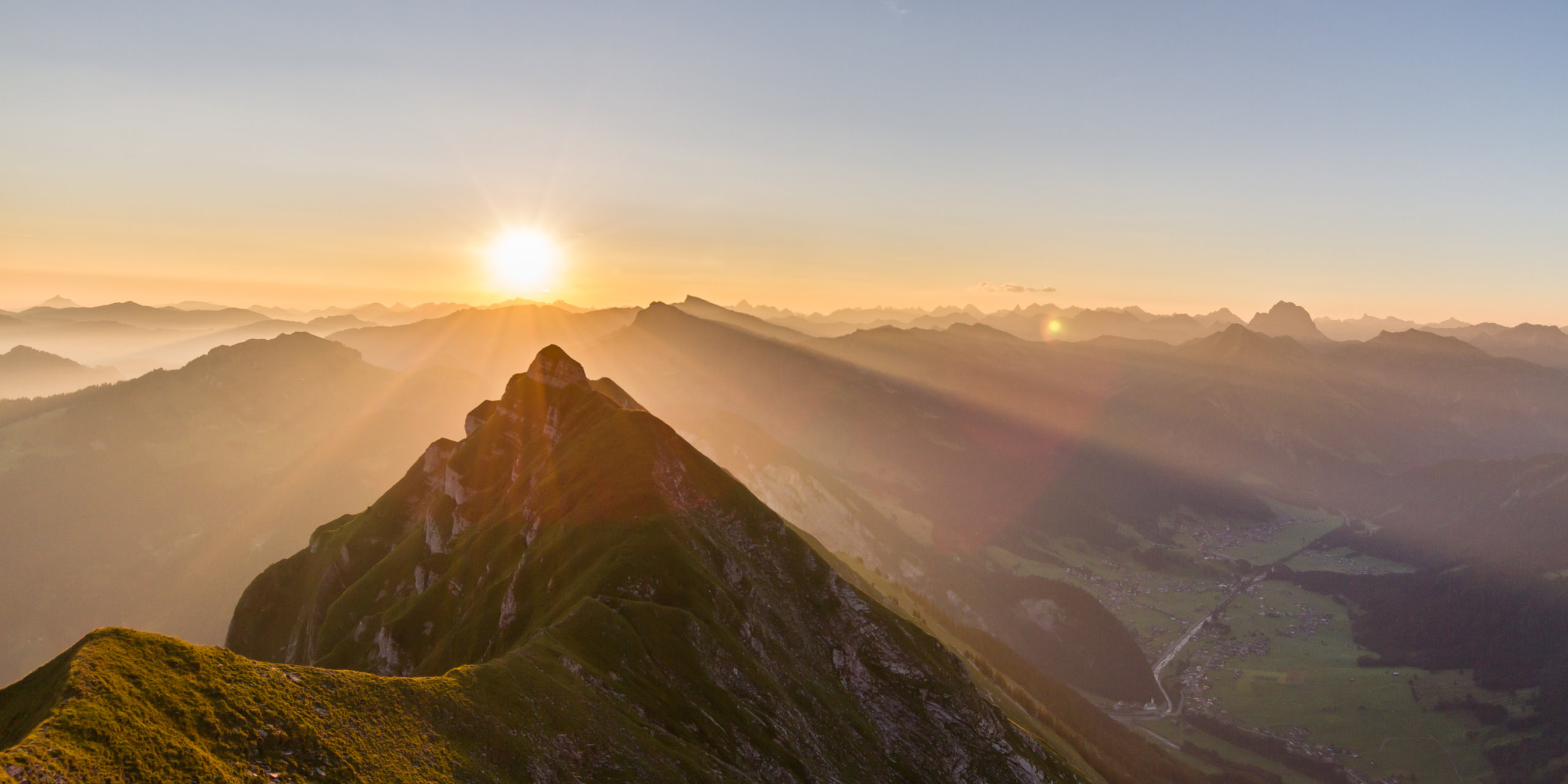 Four Reasons for Climate Hope - Paulson Institute